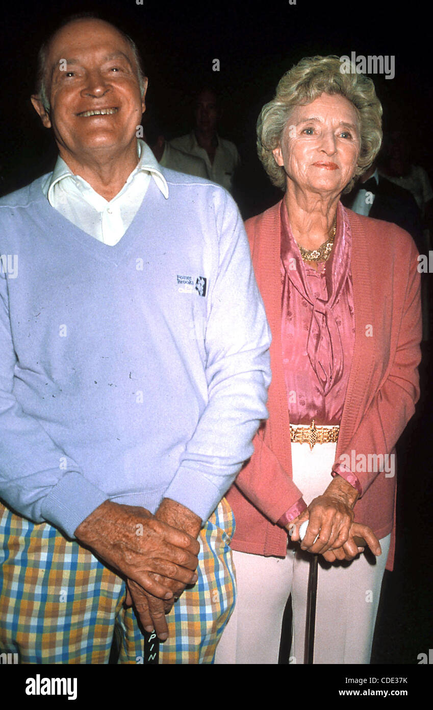 Jan. 1, 2011 - Hollywood, California, U.S. - I152466PR. / / BOB HOPE ...