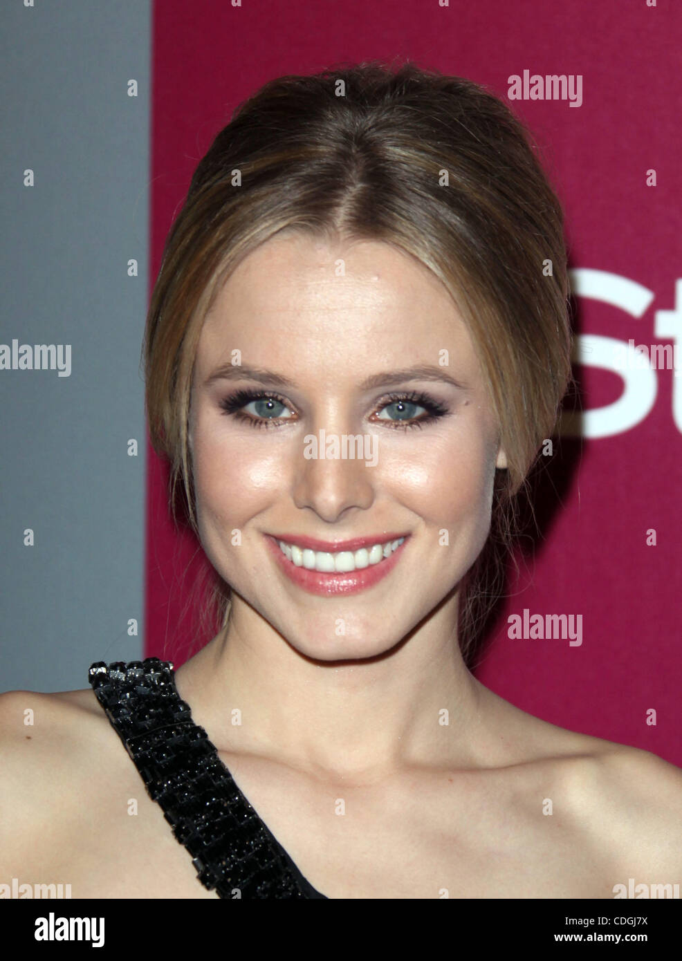 Jan 16, 2011 - Beverly Hills, California, U.S. - Actress KRISTEN BELL ...