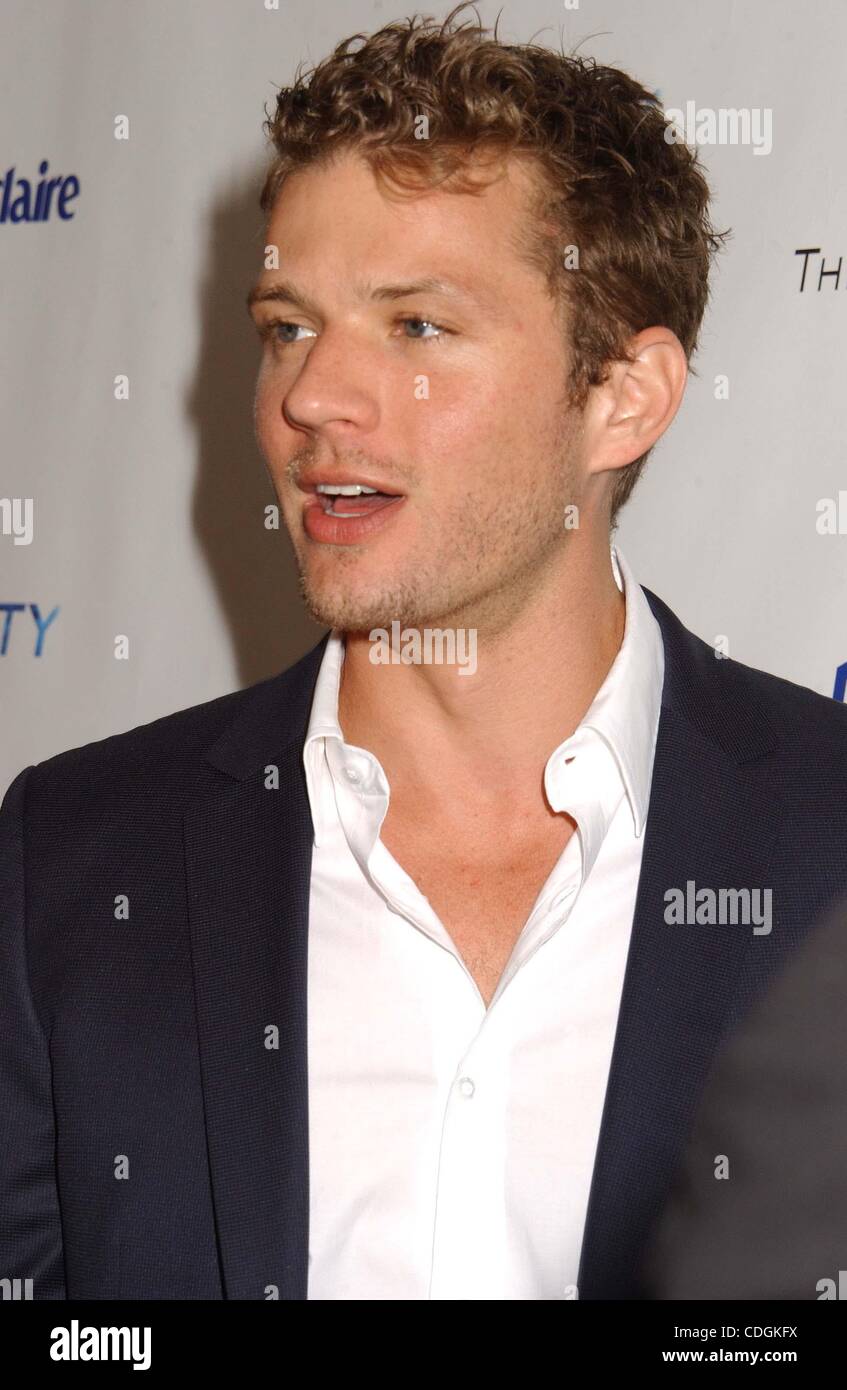 Jan. 16, 2011 - Hollywood, California, U.S. - RYAN PHILLIPE.Weinstein ...