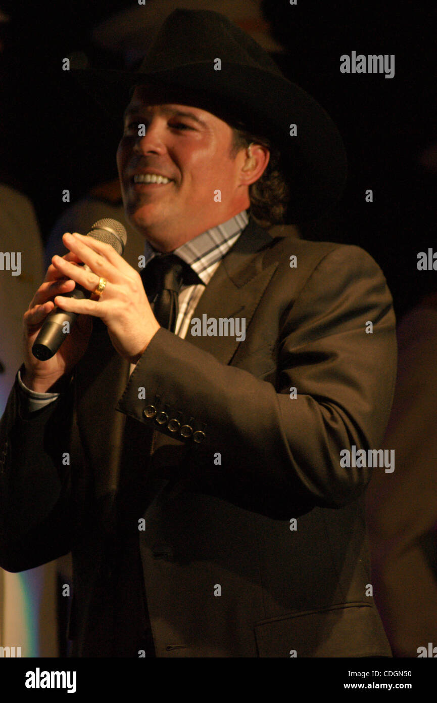 Jan. 17, 2011 - Austin, Texas, U.S. - Texas native and four time CMA ...