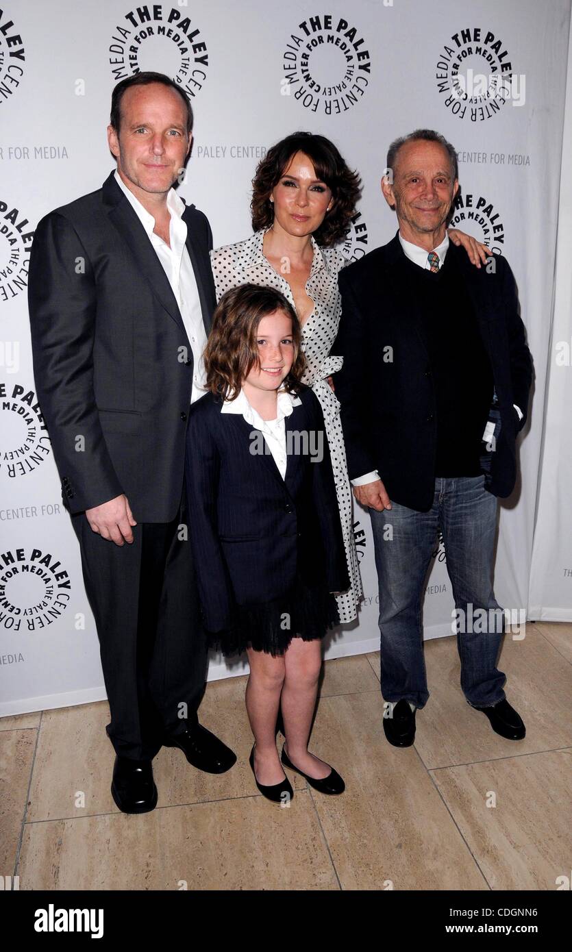 Jennifer grey clark gregg daughter hi-res stock photography and images ...