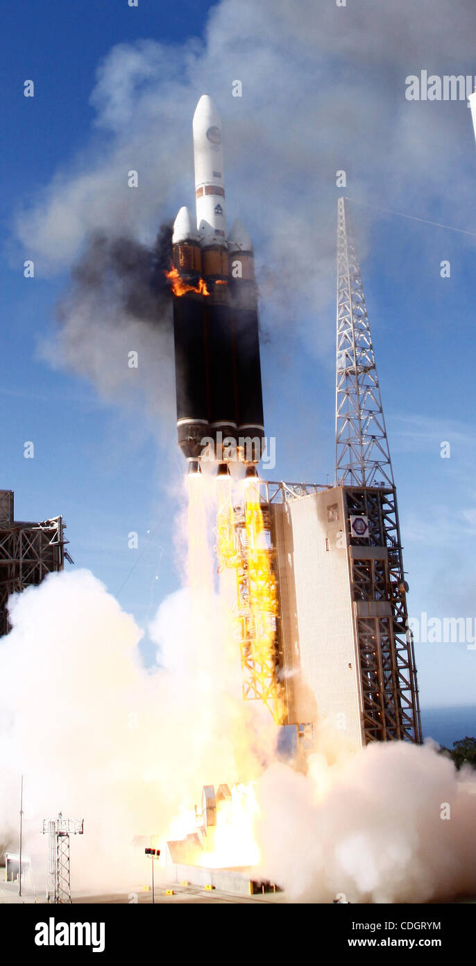 Jan 20,2011- Vandenberg AFB, California, USA. Delta 4-Heavy rocket lifts off today from ...