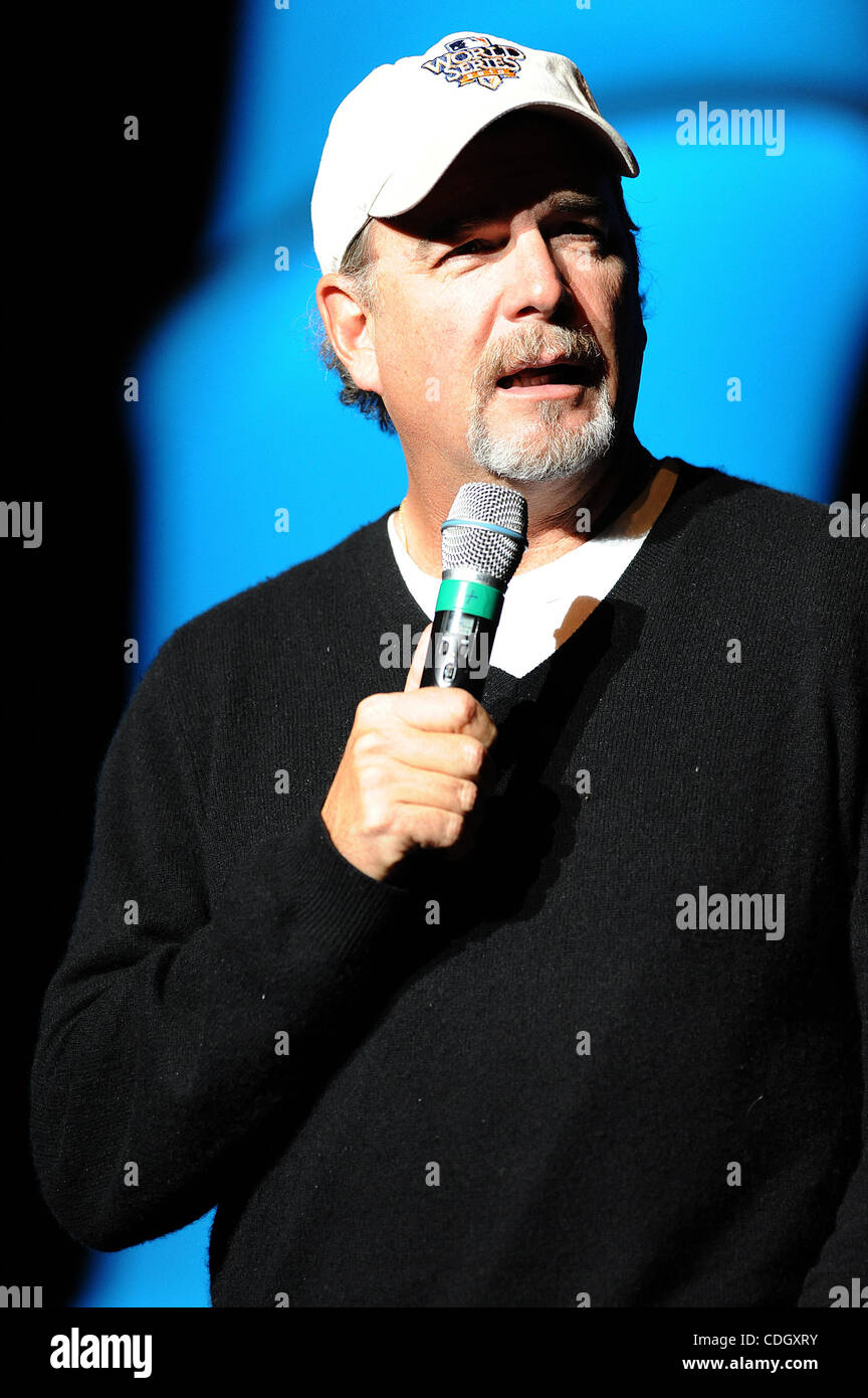 Jan. 22, 2011 - Fayetteville, North Carolina; USA - Comedian BILL ...