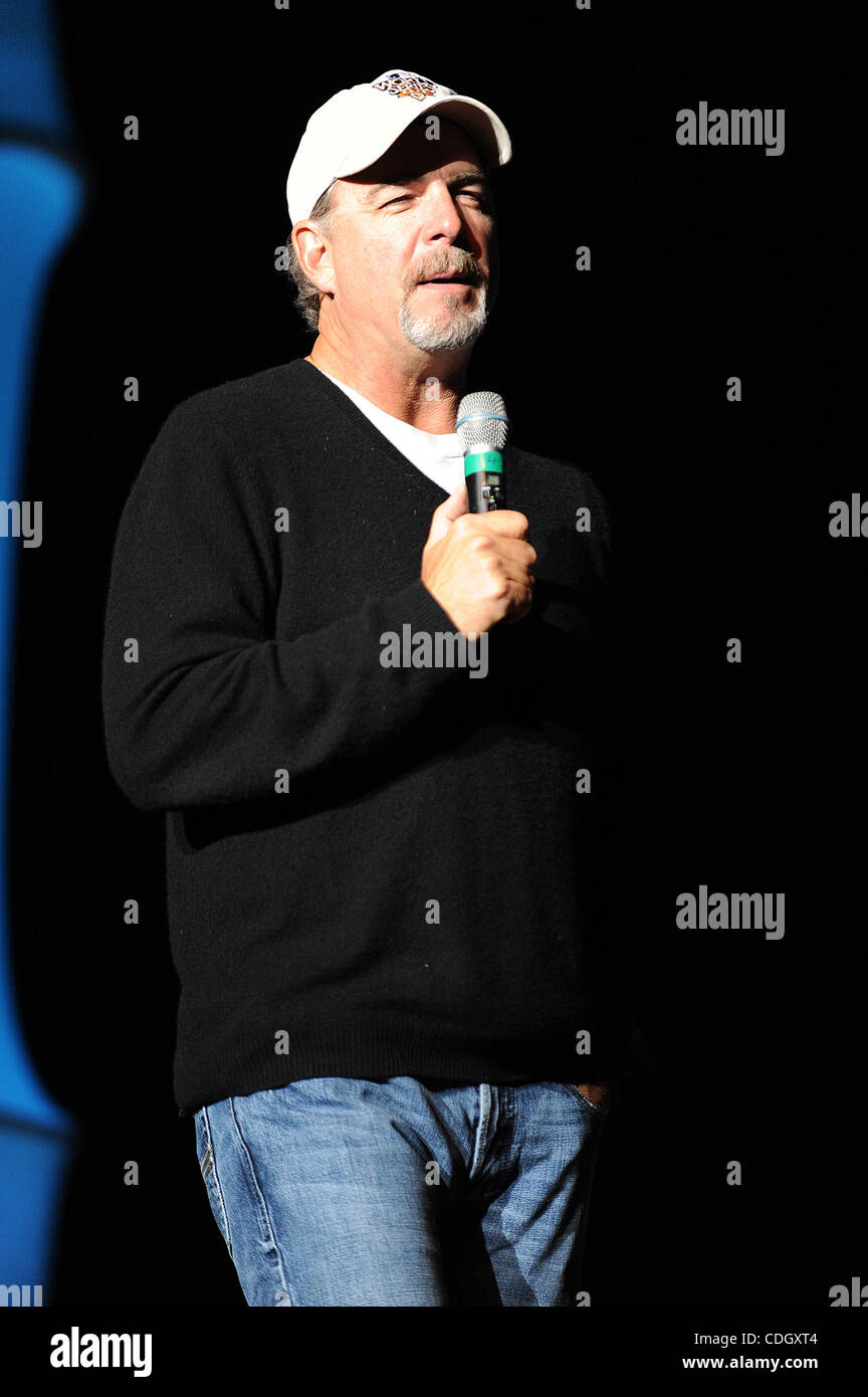 Jan. 22, 2011 - Fayetteville, North Carolina; USA - Comedian BILL ...