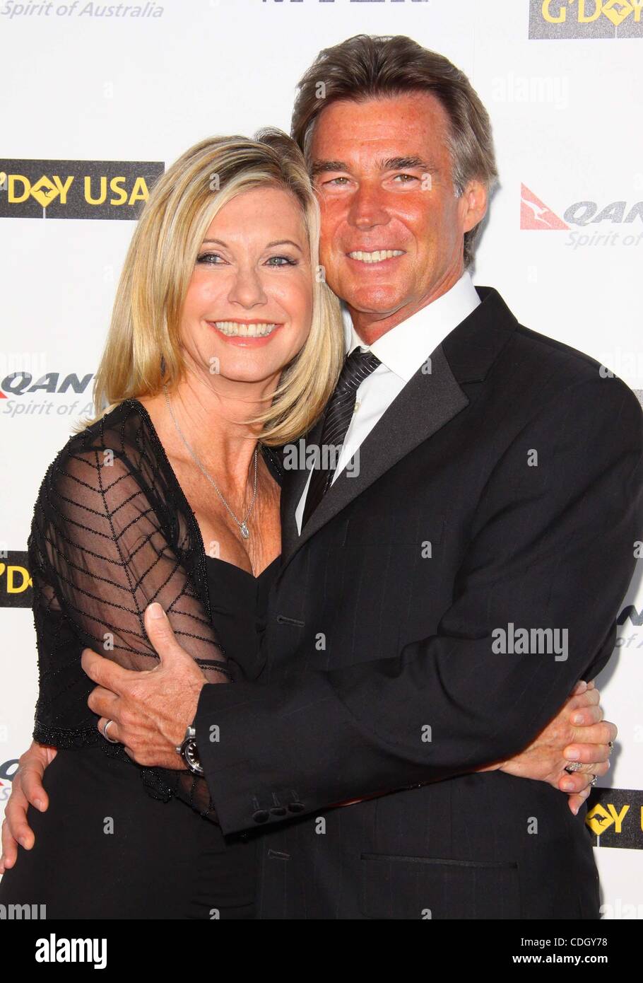 Jan. 22, 2011 - Los Angeles, California, U.S. - John Easterling, Olivia ...