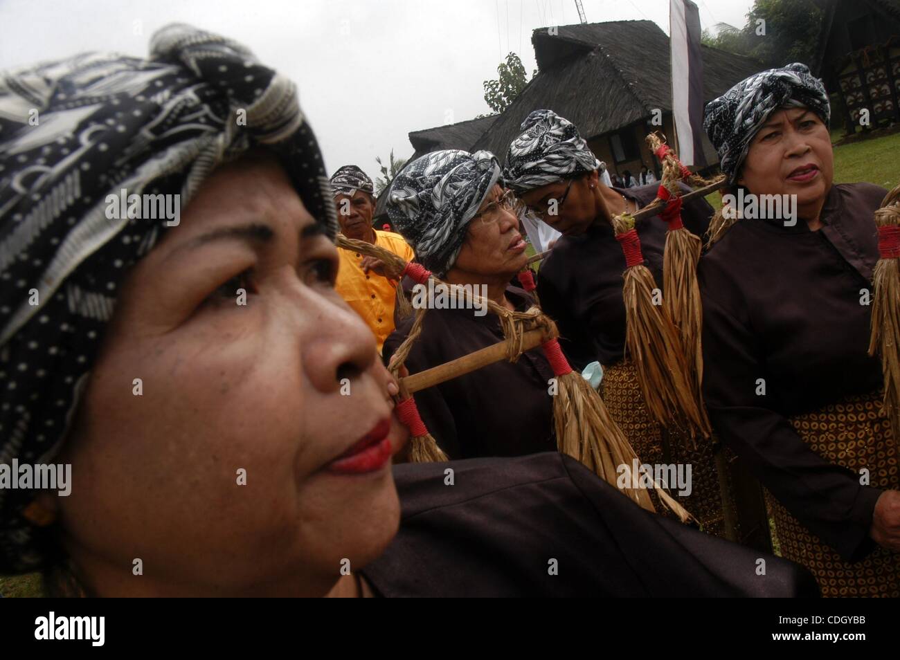 Jan 23, 2011 - Bogor, West Java, Indonesia - Villagers gather for ...