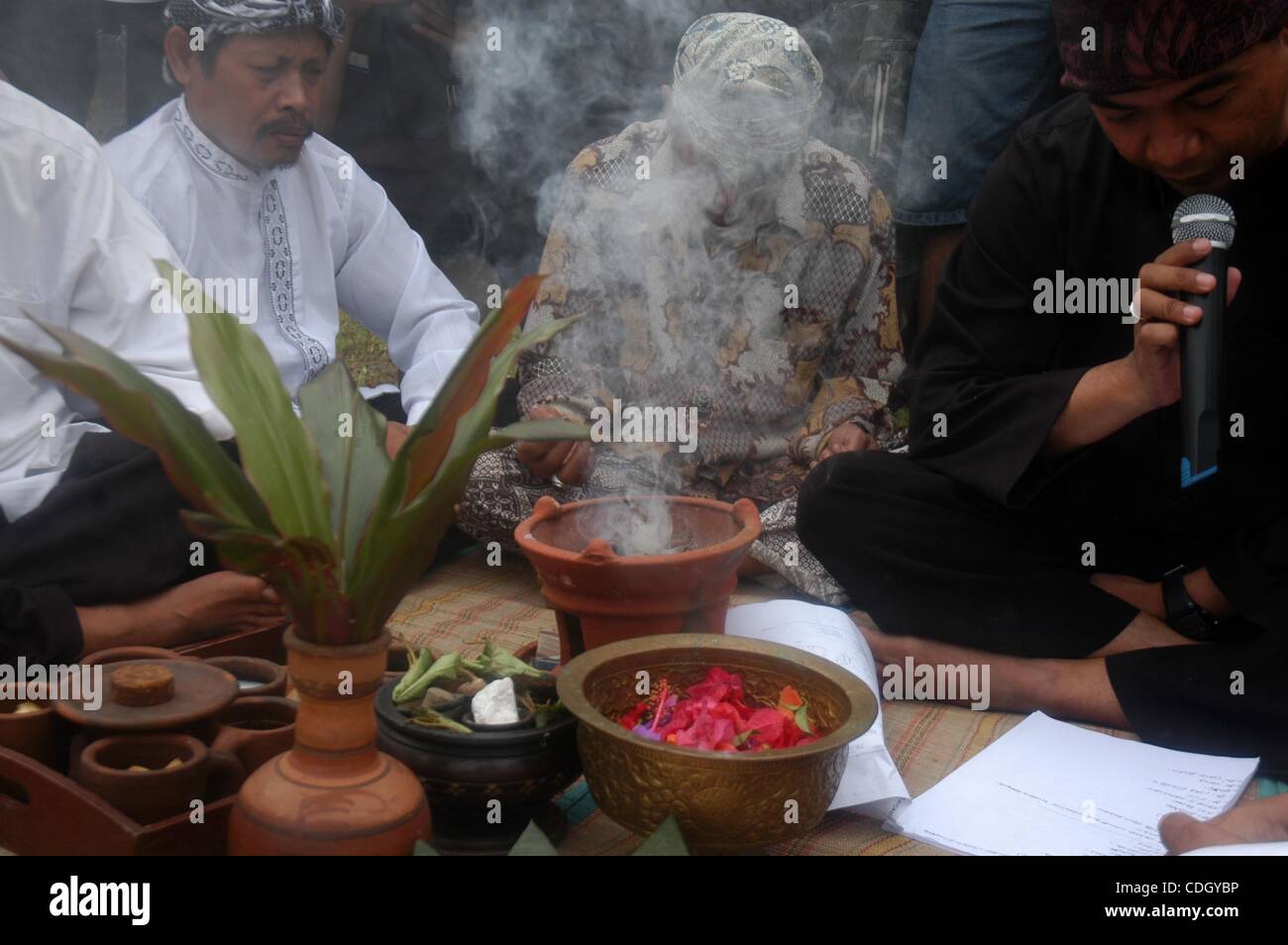 Sindang barang hi-res stock photography and images - Alamy