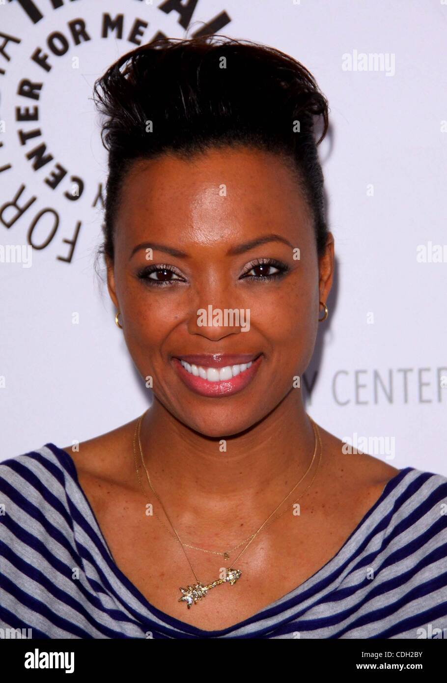 Aisha tyler archer hi-res stock photography and images - Alamy