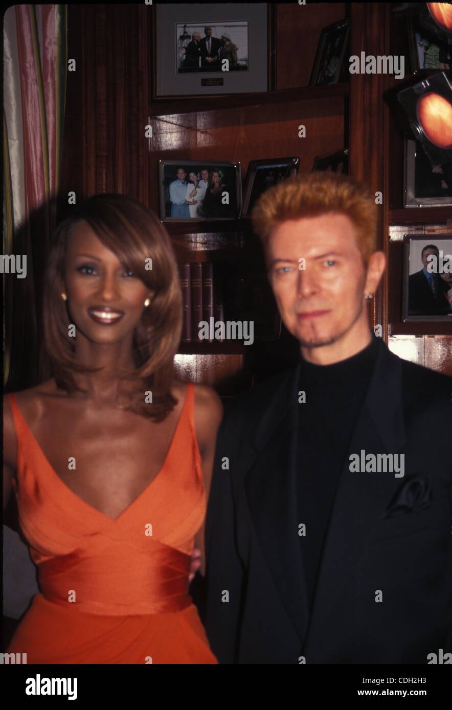 David bowe hi-res stock photography and images - Alamy