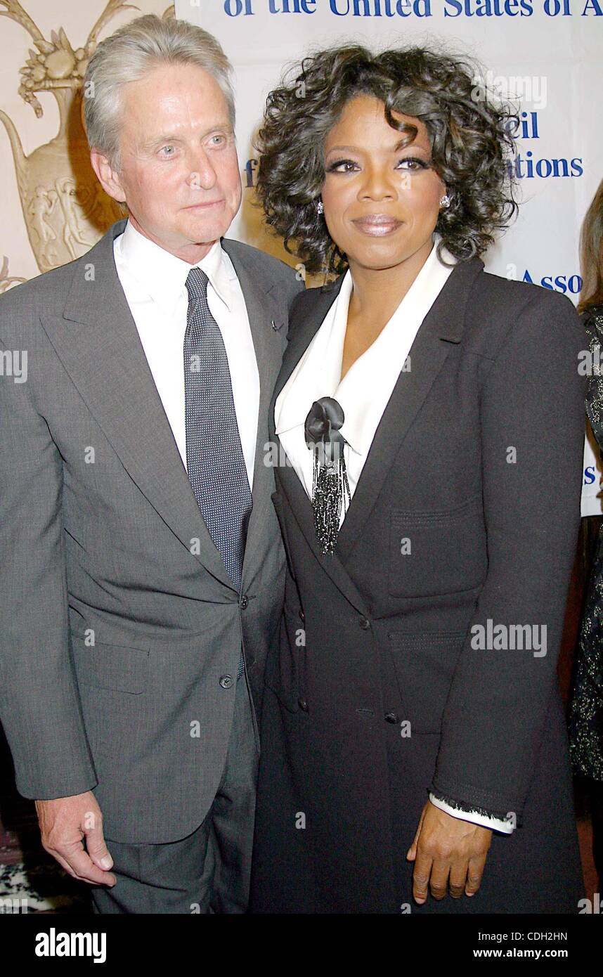 Jan. 26, 2011 - New York, New York, U.S. - K39722JBU.UNA-USA HONORS ...