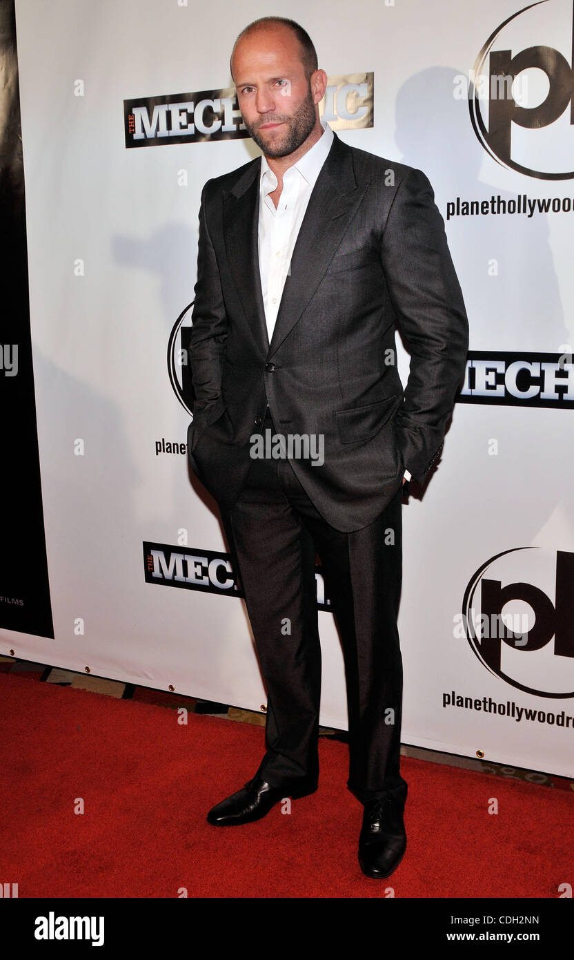 Jan 26, 2011 - Las Vegas, Nevada, USA -Actor JASON STATHAM arrives for ...