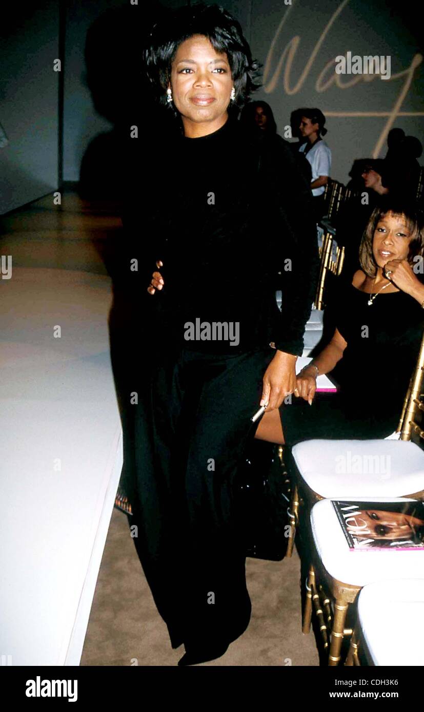 Winfrey 2002 hi-res stock photography and images - Alamy