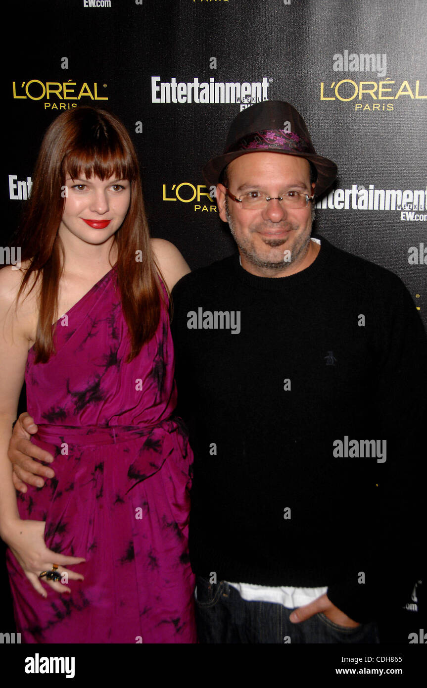Jan. 30, 2011 - Hollywood, California, U.S. - Amber Tamblyn, David ...