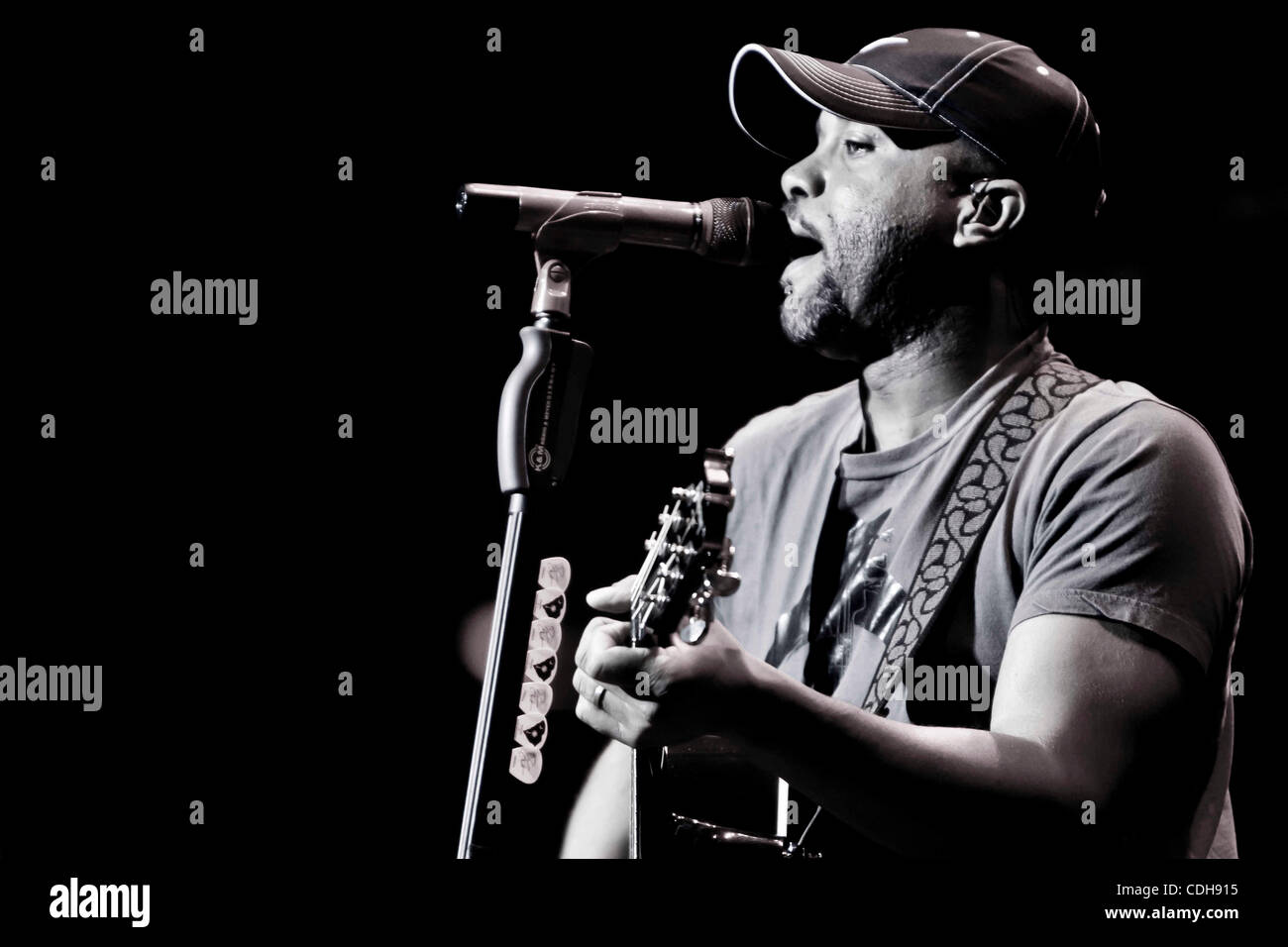 Jan. 30, 2011 - Ottawa, Ontario, Canada - Country & pop singer, Darius ...