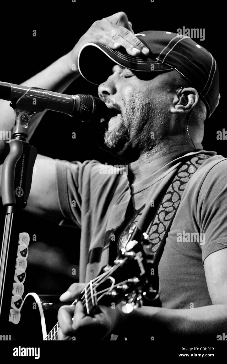 Jan. 30, 2011 - Ottawa, Ontario, Canada - Country & pop singer, Darius ...