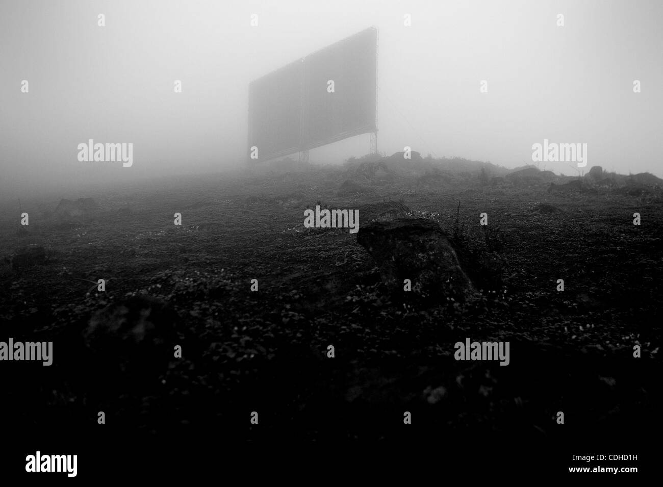 Fog catchers hi-res stock photography and images - Alamy