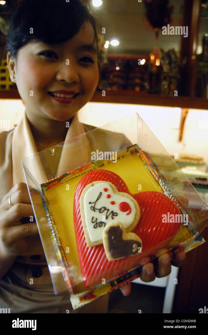Feb 04, 2011 - Jakarta, Indonesia - Chocolates for a Valentine's Day ...