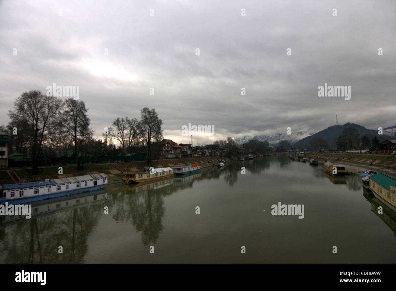 River jehlum hi-res stock photography and images - Alamy