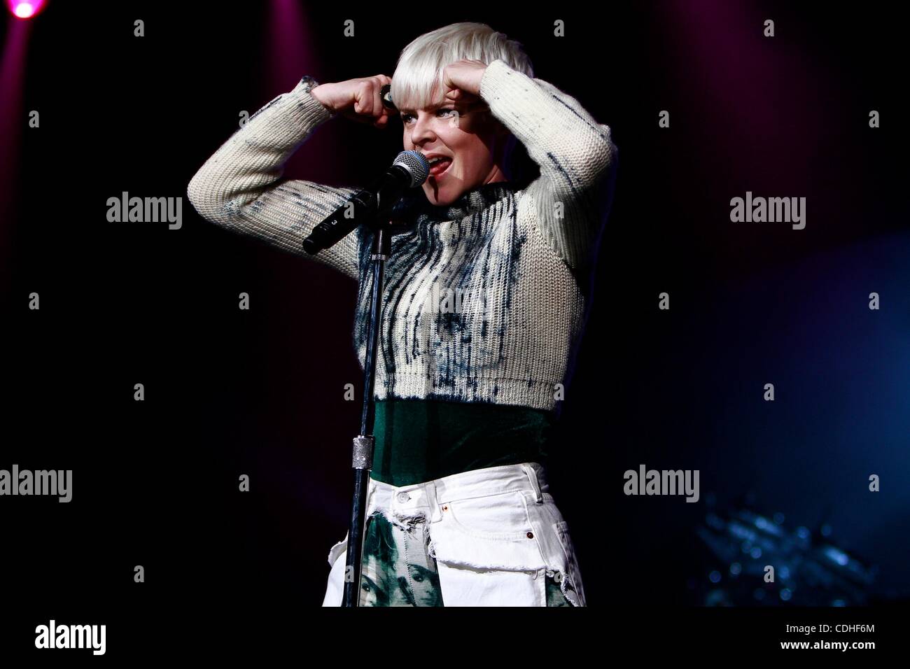 Feb 05, 2011 - New York, New York, U.S. - ROBYN performing at Radio ...