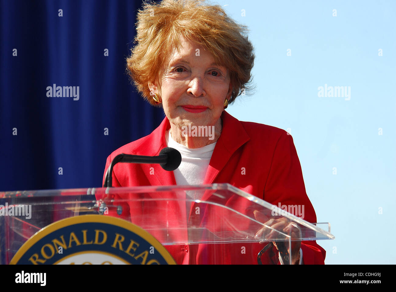 Feb. 6, 2011 - Simi Valley, California, U.S. - Former US First Lady ...