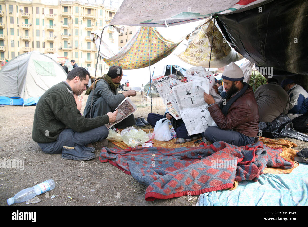 Cairo read hi-res stock photography and images - Alamy