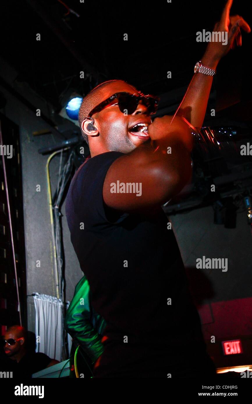 Sob's new york hi-res stock photography and images - Alamy