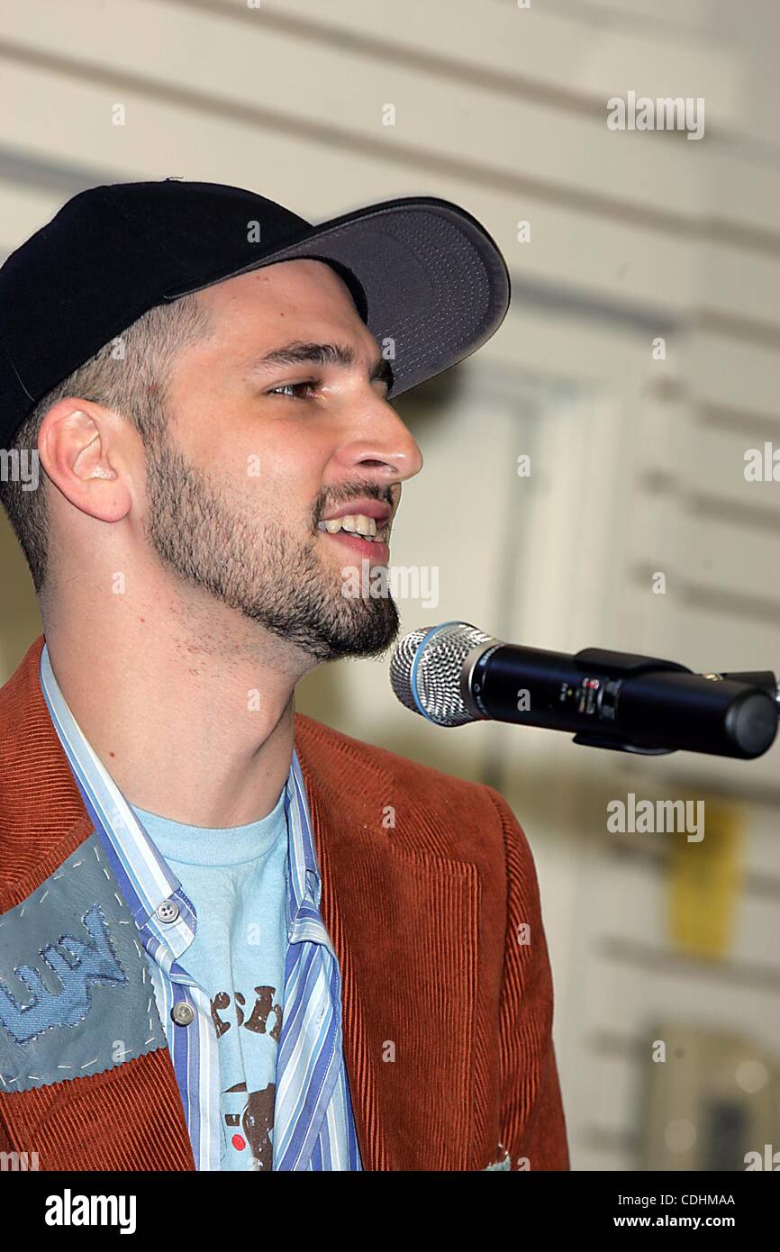 Jon b hi-res stock photography and images - Alamy