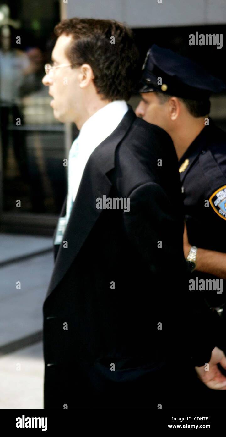 Feb. 11, 2011 - New York, New York, U.S. - K39103RM.ARNOLD ...