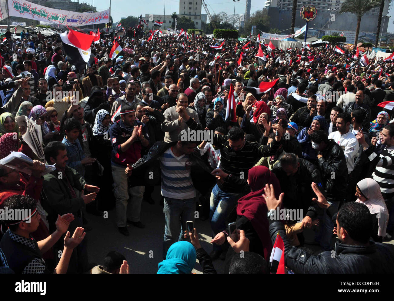 Feb. 12, 2011 - Cairo, Egypt - (Credit: © Ahmed Asad/apaimages ...