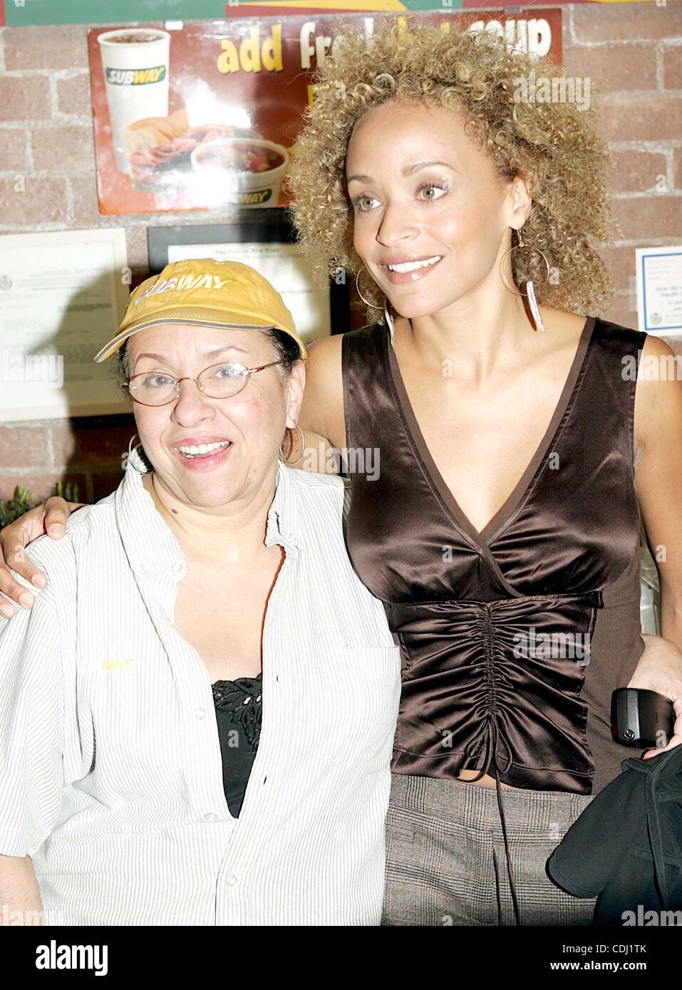 Feb. 14, 2011 - New York, New York, U.S. - K39719RM.STACIE J (FROM THE ...