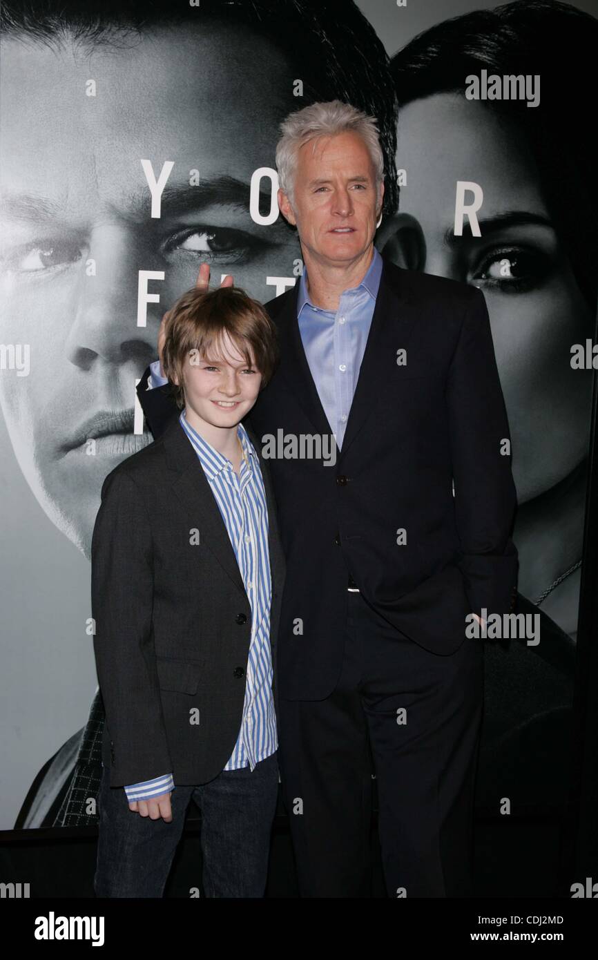 John slattery and son harry hi-res stock photography and images - Alamy