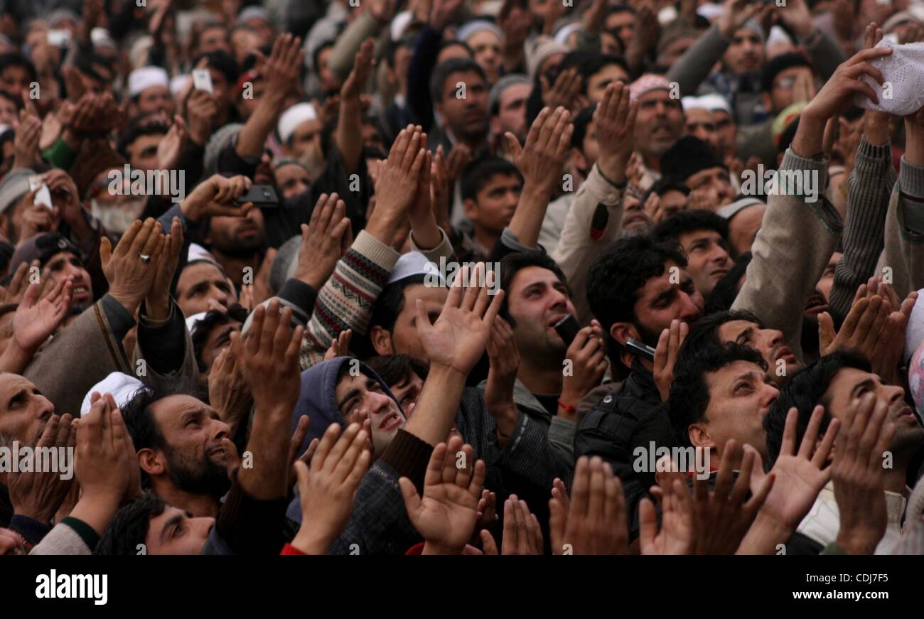 Pbuh hair hi-res stock photography and images - Alamy