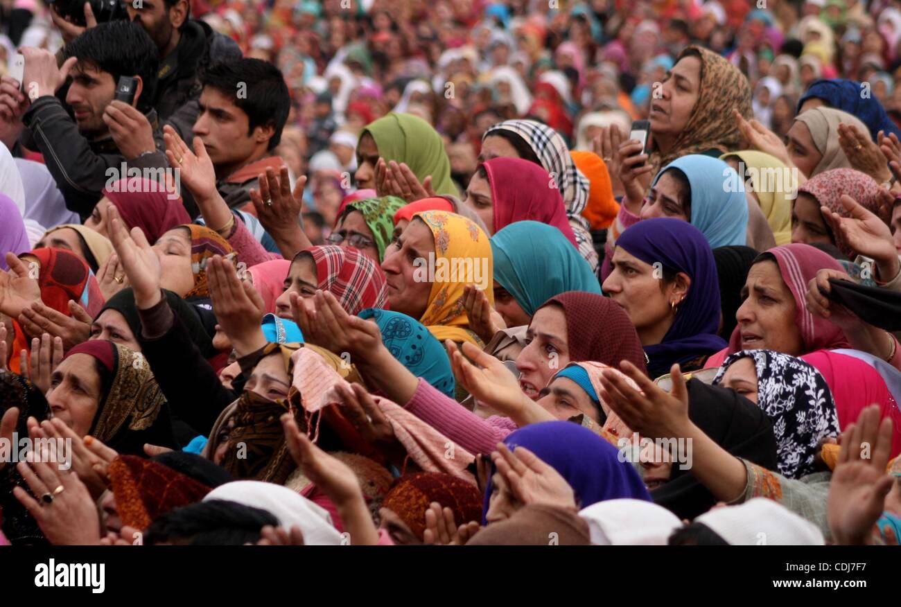 Pbuh hair hi-res stock photography and images - Alamy