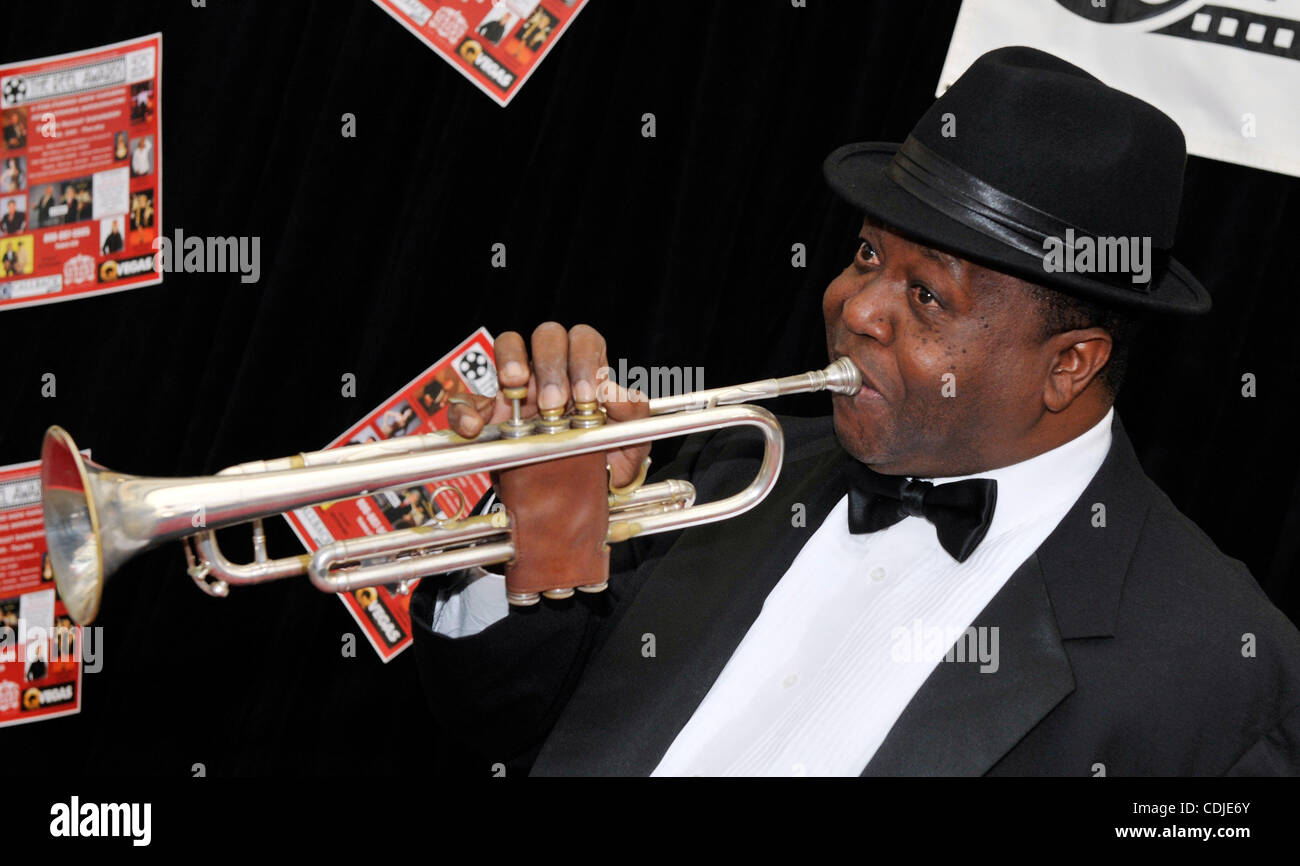 Feb. 24, 2011 - Las Vegas, Nevada, USA - Celebrity impersonator TROY ...