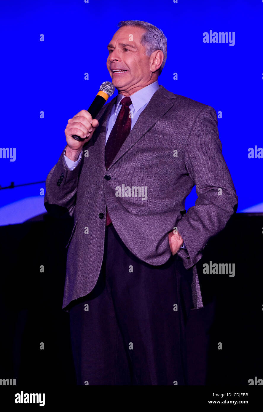 Johnny carson host hi-res stock photography and images - Alamy