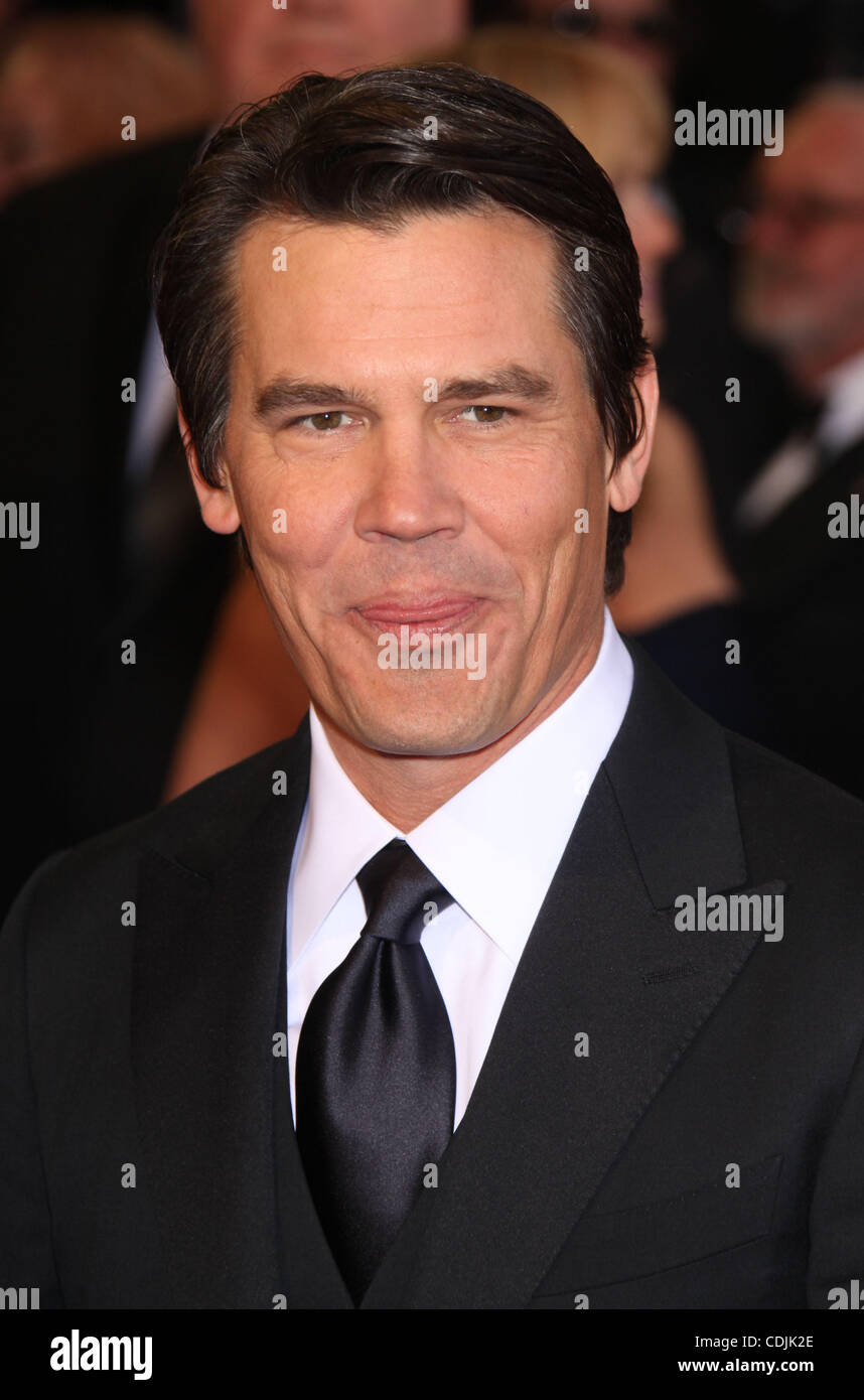 Feb. 27, 2011 - Hollywood, California, U.S. - Actor JOSH BROLIN arrives ...