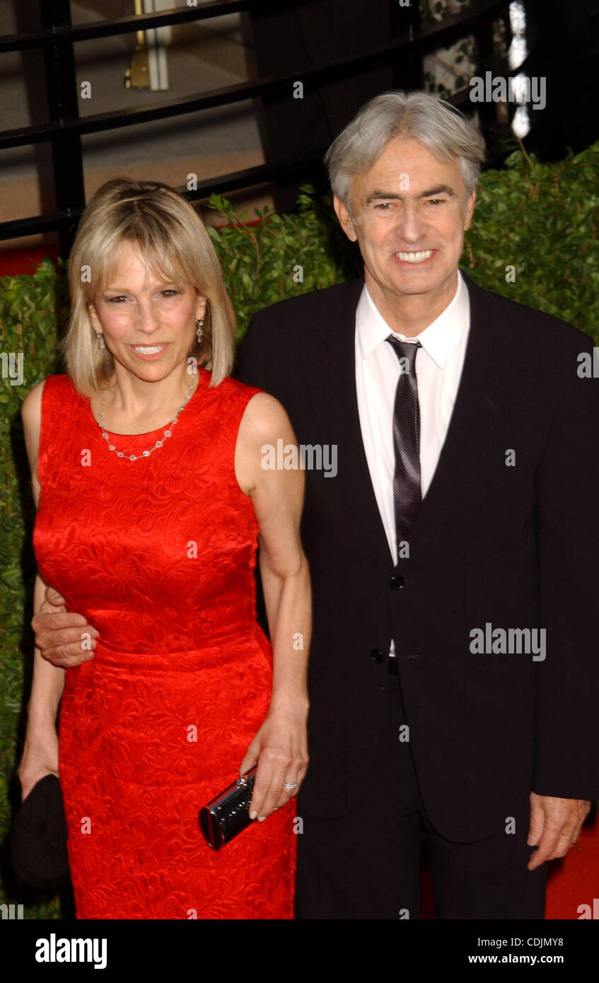 Feb. 27, 2011 - Hollywood, California, U.S. - DAVID STEINBERG & WIFE ...