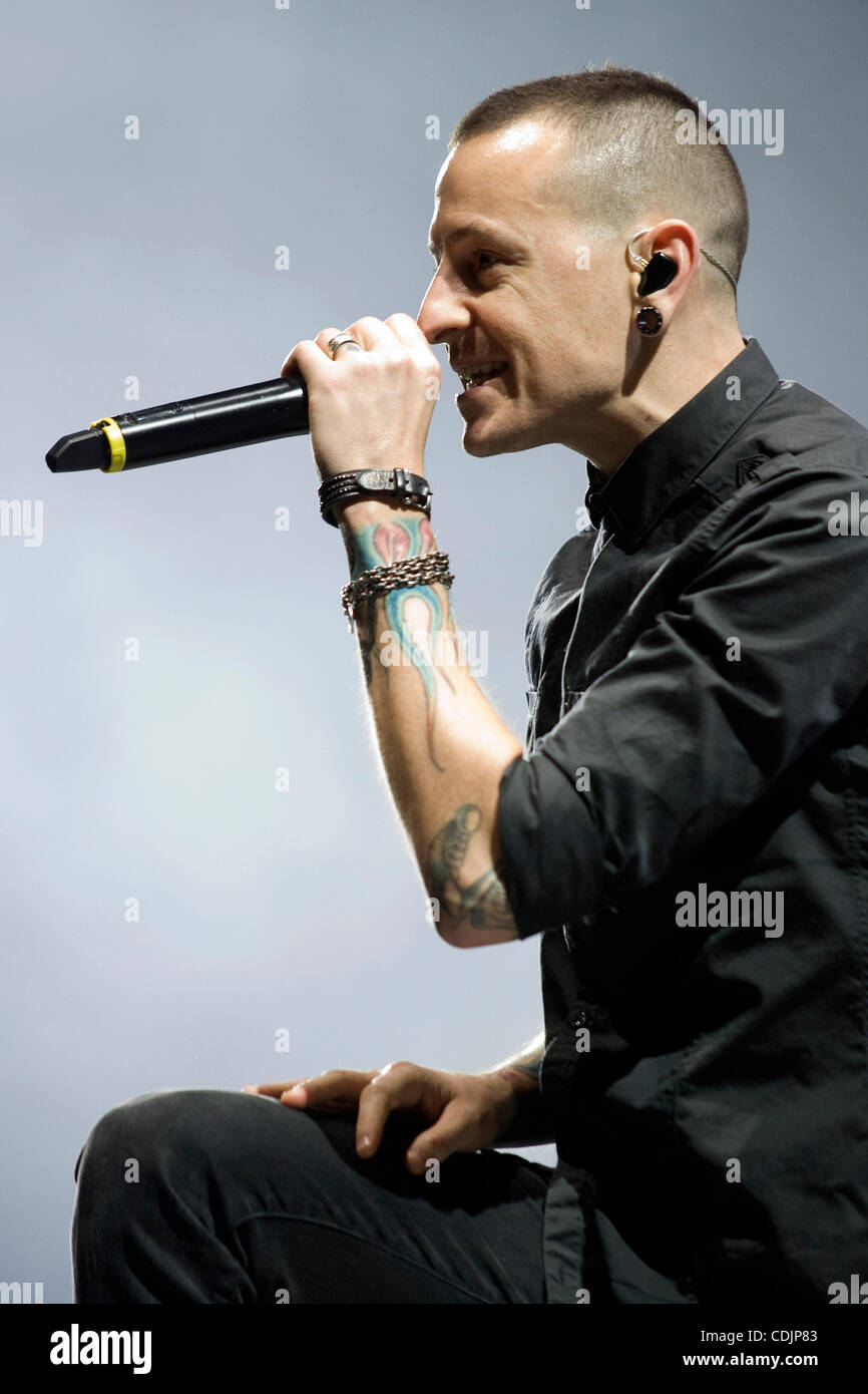 Feb. 28, 2011 - Phoenix, Arizona, United States of America - Chester ...