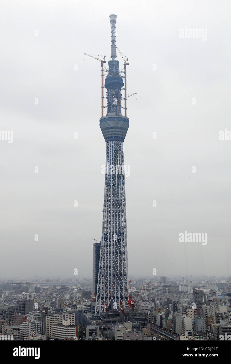 Mar. 1, 2011 - Tokyo, Japan - The self-standing broadcast tower, Tokyo ...