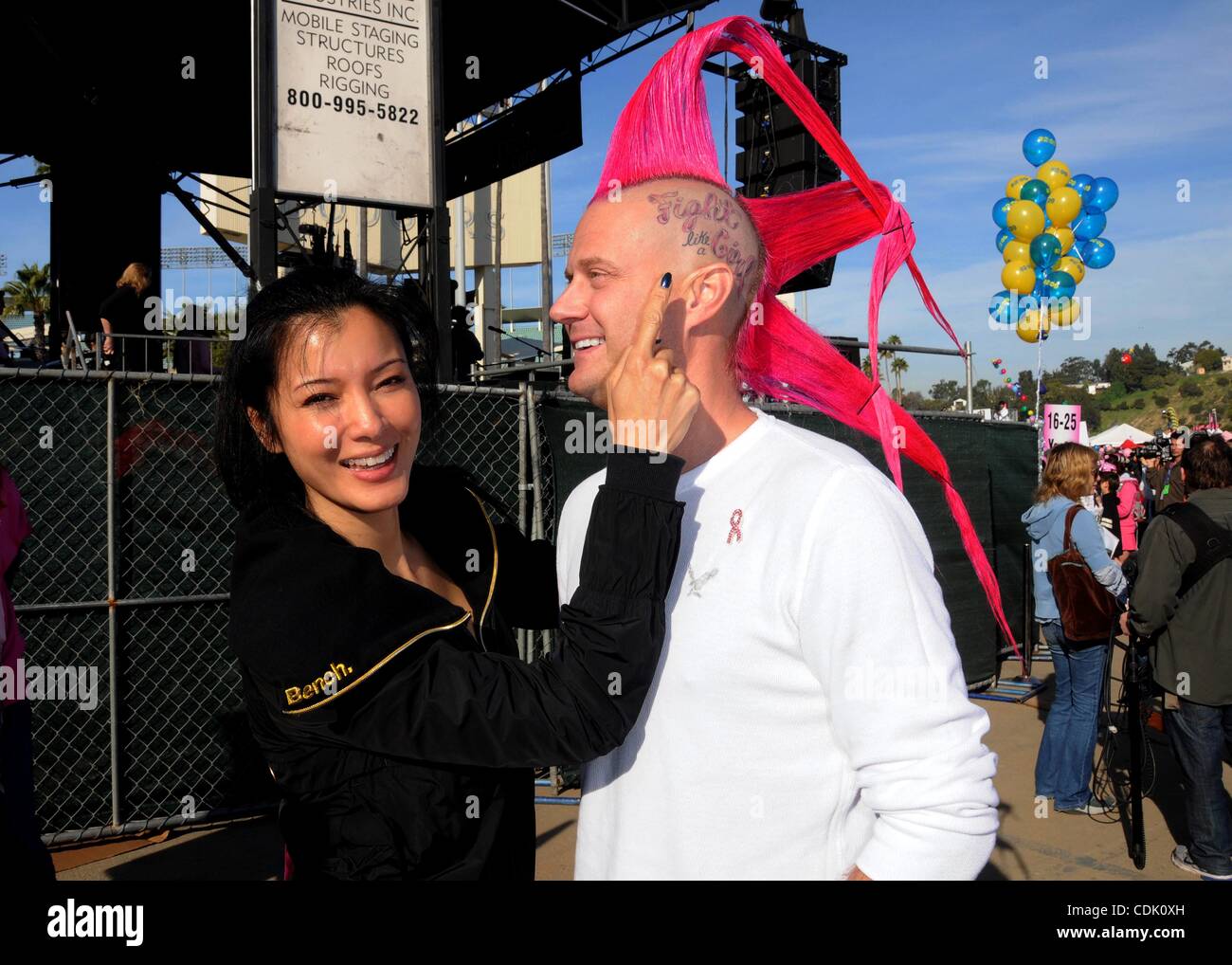 Kelly hu 15th annual race hi-res stock photography and images - Alamy