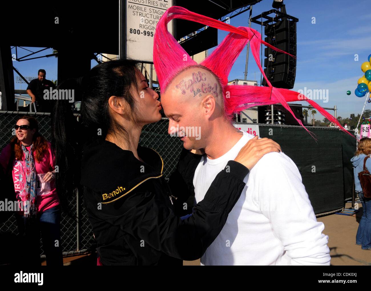 Kelly hu 15th annual race hi-res stock photography and images - Alamy