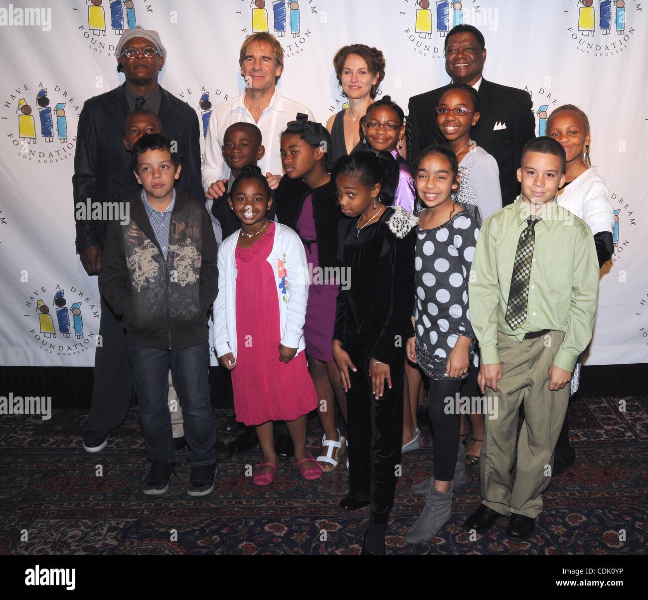 Scott bakula and blues hi-res stock photography and images - Alamy