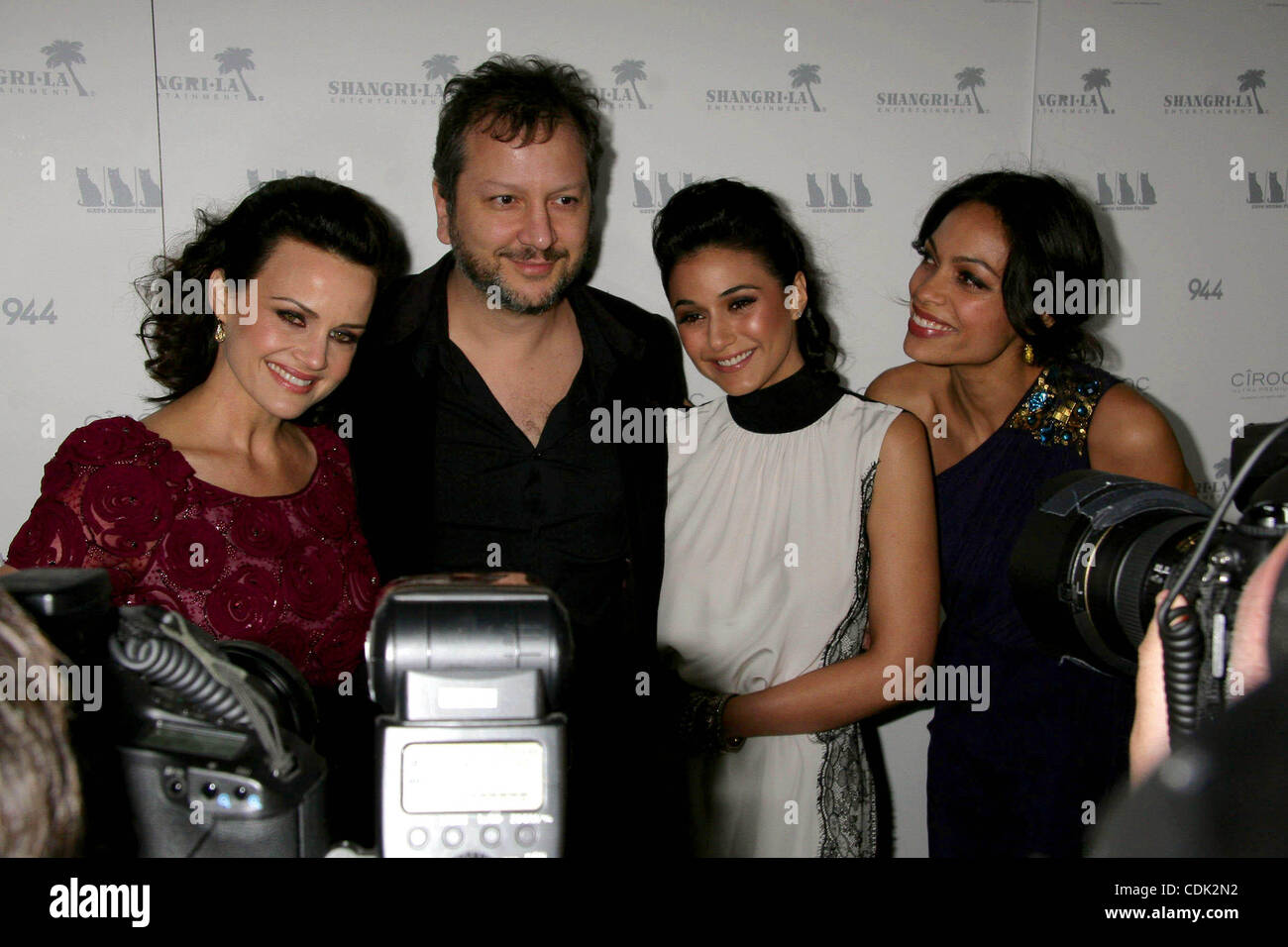 Emmanuelle Chriqui And Simon Baker