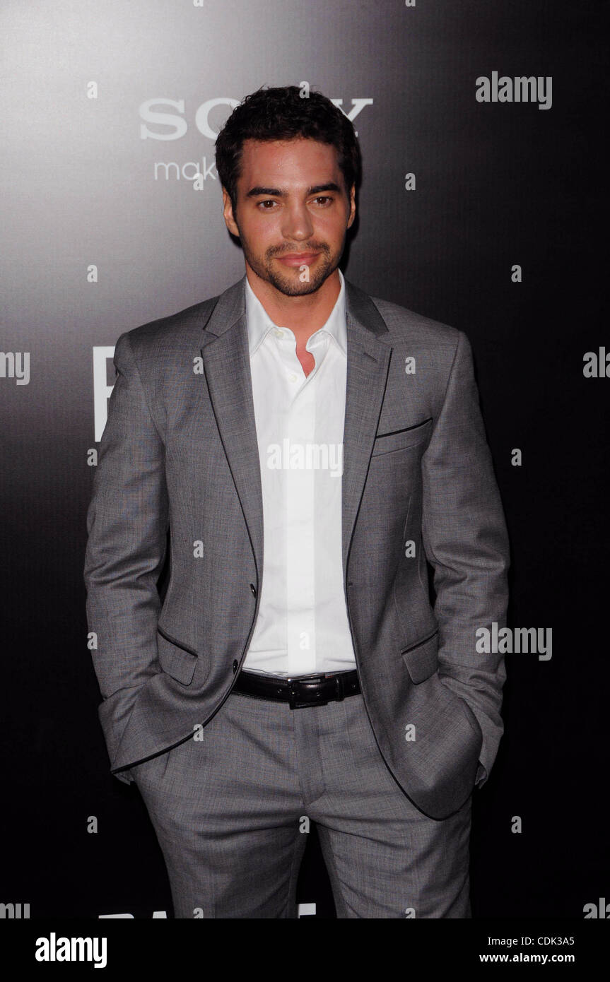 Ramon rodriguez battle hi-res stock photography and images - Alamy