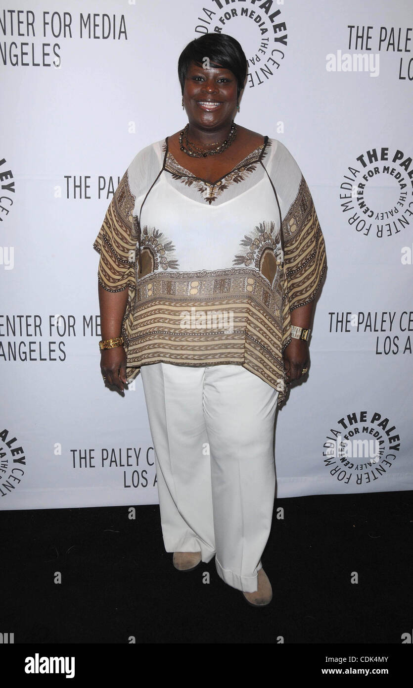 Retta parks recreation hi-res stock photography and images - Alamy