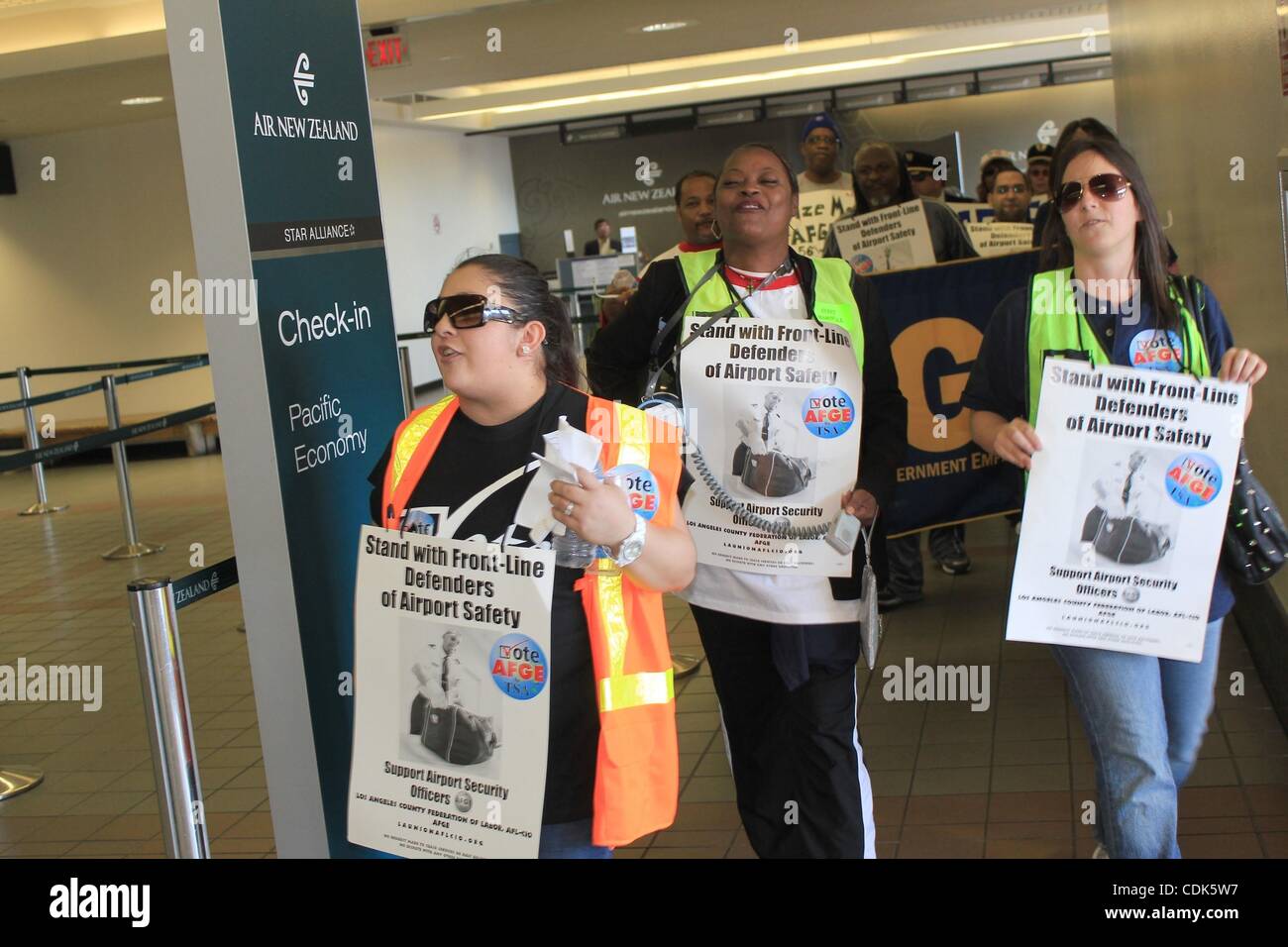 American federation of government employees hi-res stock photography ...
