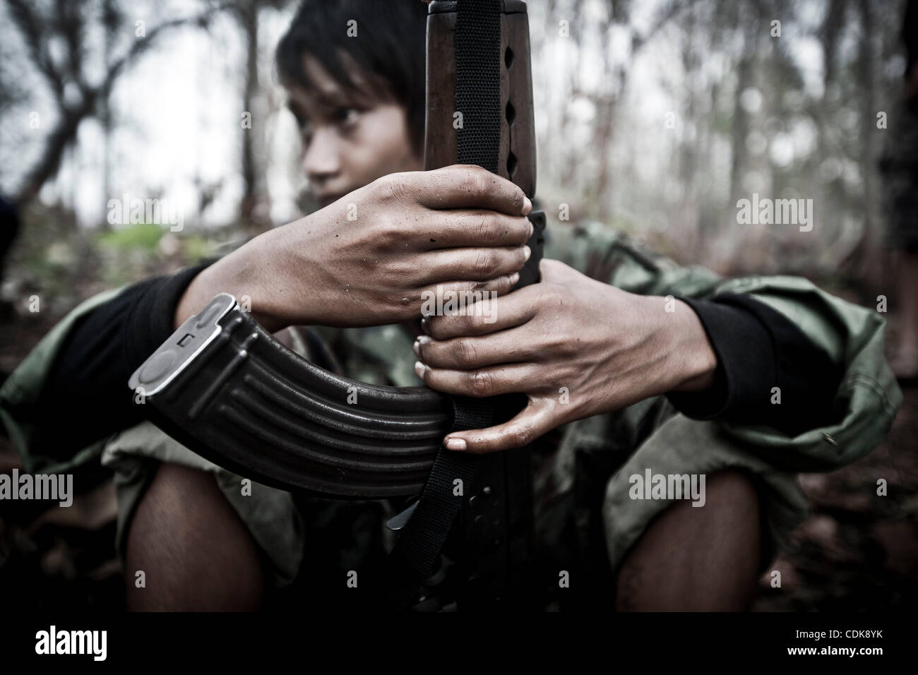 Children guerrilla soldier of Battalion 101 of the Karen rebel army ...