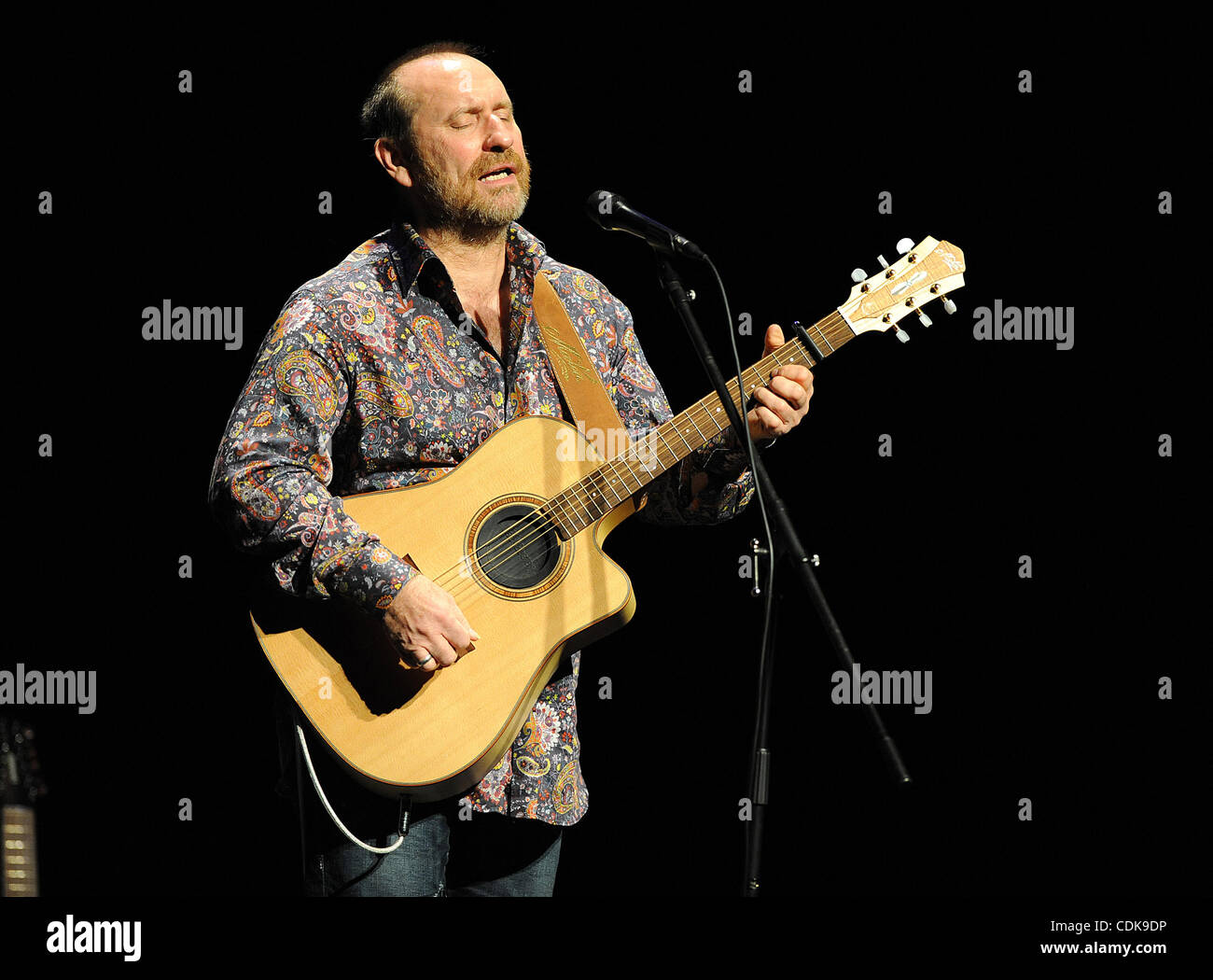 Colin hay tour hi-res stock photography and images - Alamy