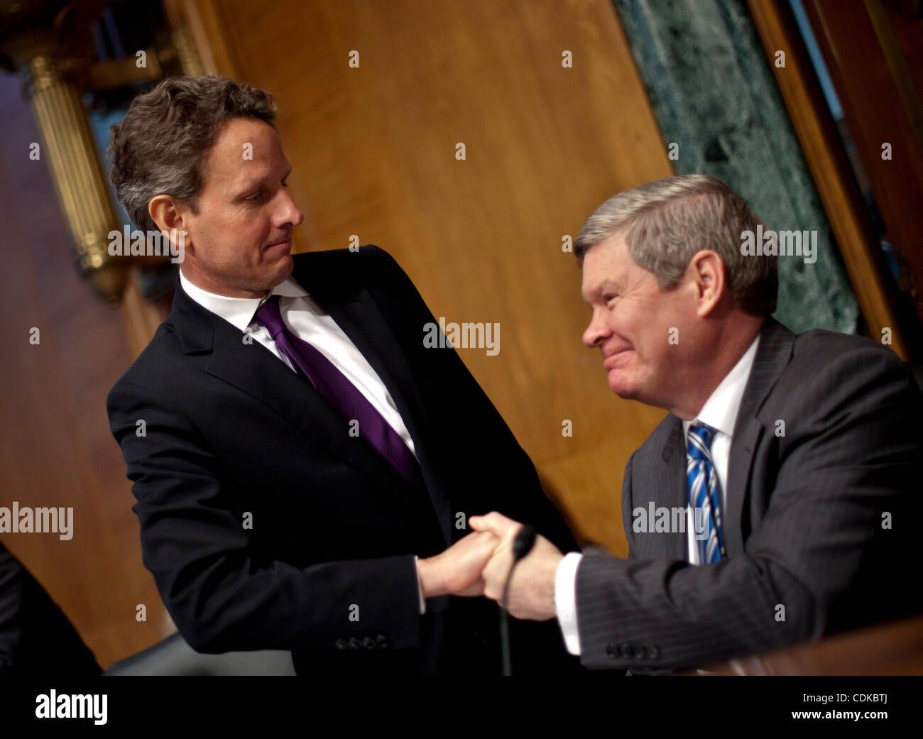 Treasury secretary tim geithner hi-res stock photography and images - Alamy