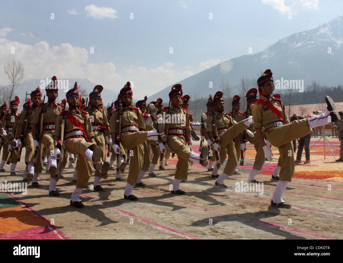 Mar 17, 2011 - Manigam, Kashmir, India - Indian police from Jammu and ...